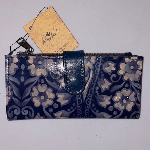 Patricia Nash | Bags | Patricia Nash Nazari Itln Folklore Wallet Nwt ...